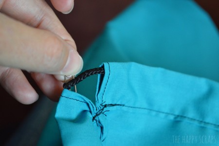 30 Minute Draw String Bag Tutorial - The Happy Scraps